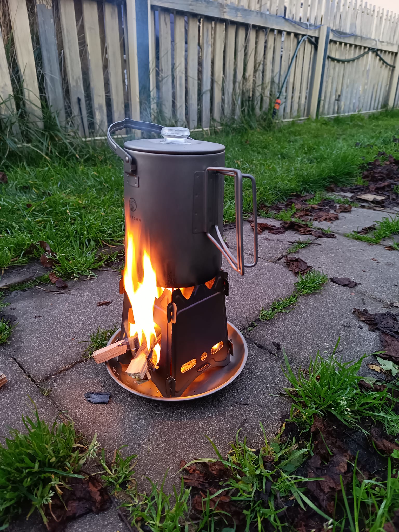 Twig stove store