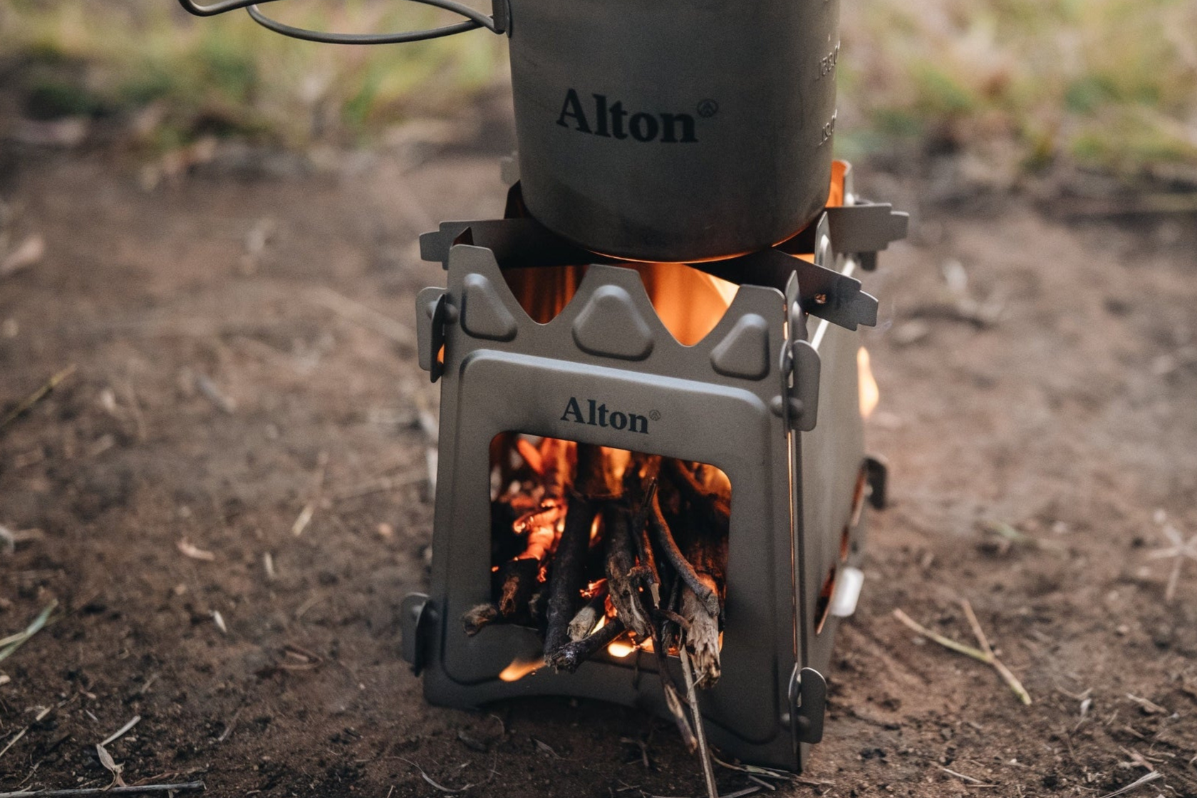 Hiking Stove | Titanium Flatpack Twig Stove | Alton